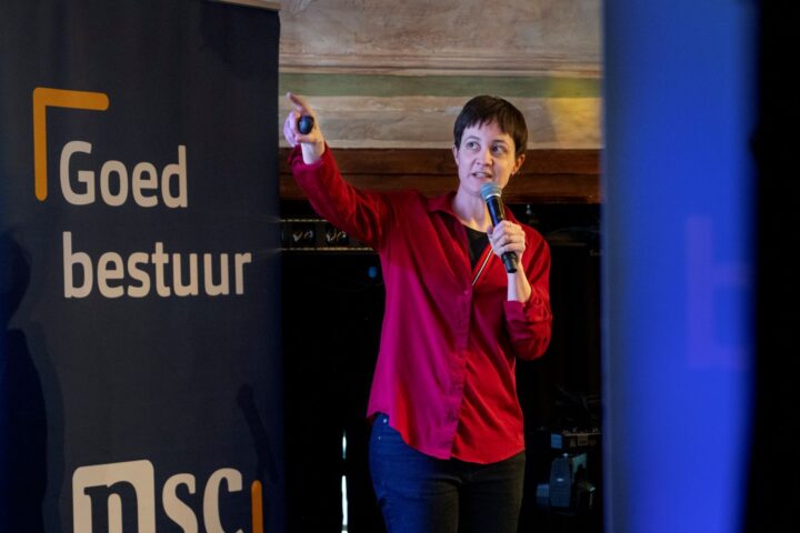 ‘Ook als het kabinet valt, gaat amendement referendumplicht door ...